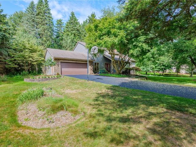 5 Northwood Drive