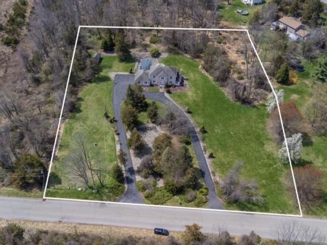 5 Oxbow Ln, Franklin, NJ 07416 | MLS #4017 | Compass