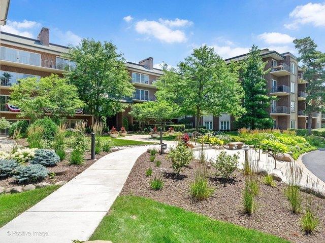 5 Oak Brook Club Dr Ph 6N, Oak Brook, IL 60523