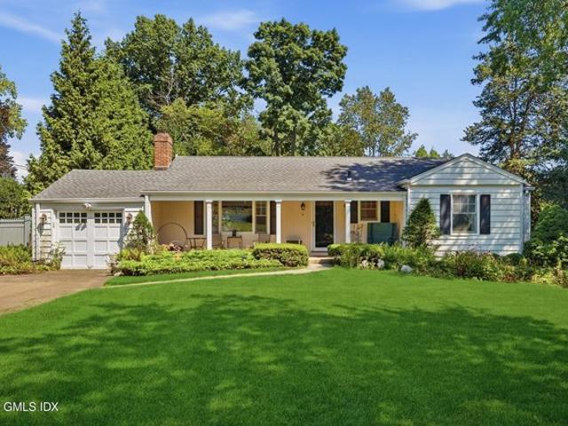 5 Old Wagon Rd, Old Greenwich, CT 06870