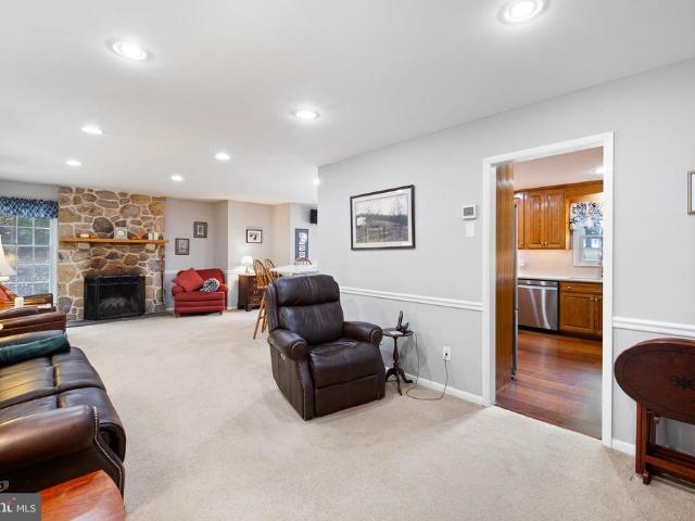 5 Old Orchard Lane