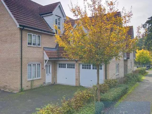 5 Olive Grove, London, IG7 4FY, United Kingdom | 6 bed house for rent #134299702 | Rentberry