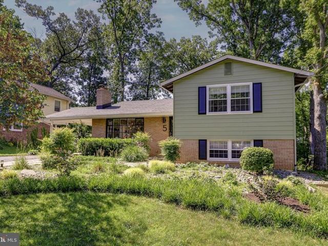 5 Olivewood Ct, Greenbelt, MD 20770