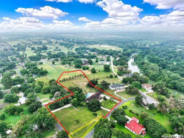 5 Augusta Dr