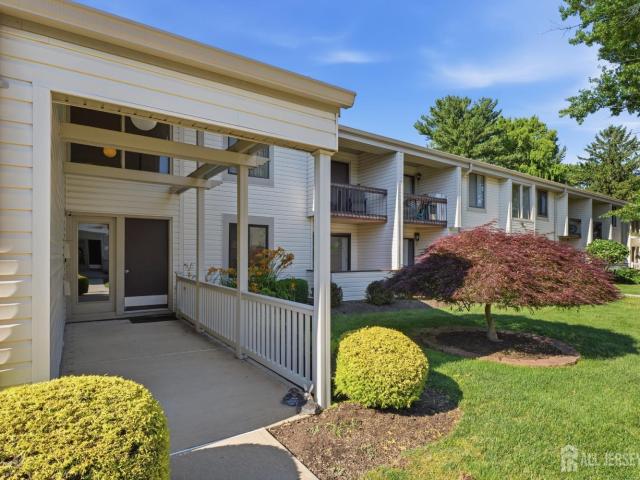 5 Avon Drive 5S