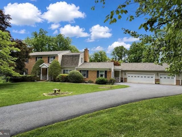 5 A Dellwood Ct, Cockeysville, MD 21030