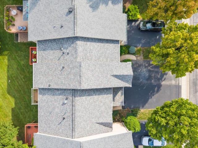 5 Abbott Ct