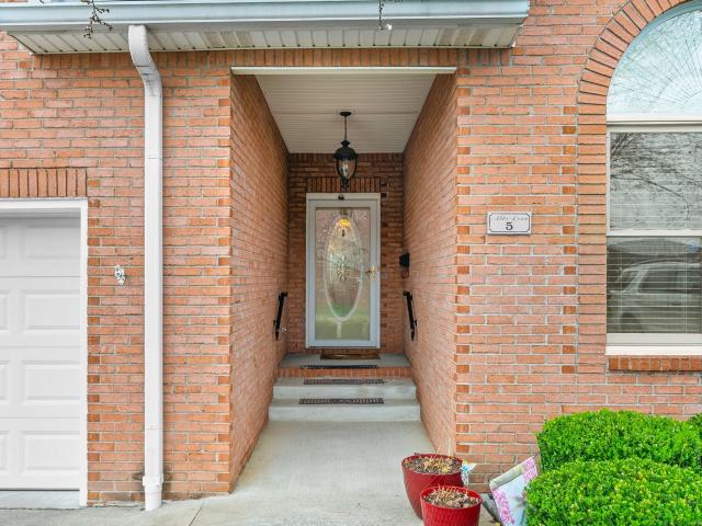 5 Abby Lynn Cir