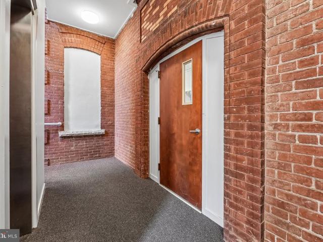 5 Academy Court