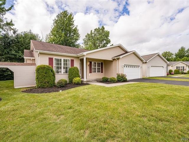5 Alexander Pkwy, North Tonawanda, NY 14120