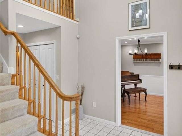 5 Arrowood Lane