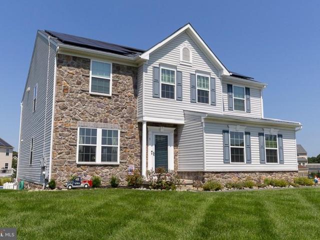 5 Arthur St, Pedricktown, NJ 08067