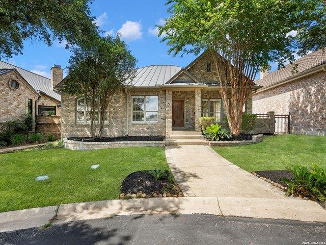 5 Burnham Gln, San Antonio, TX 78257