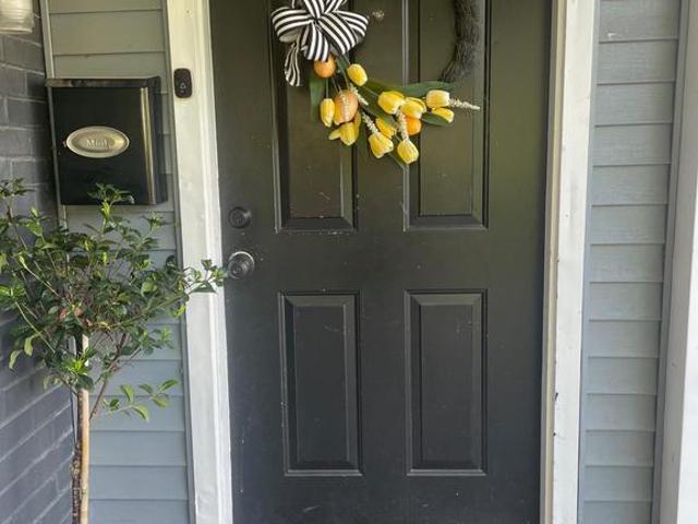 5 Barker Lane