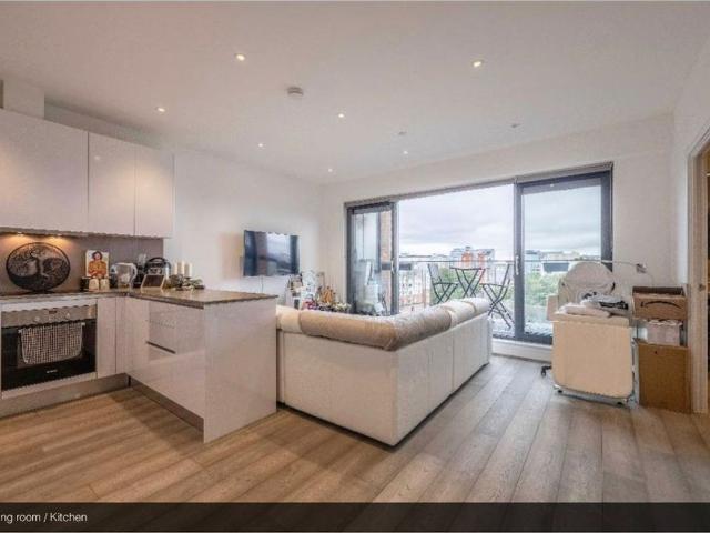 5 Bath Road, Slough SL1, 1 bed flat to rent, £1,695 pcm | PrimeLocation