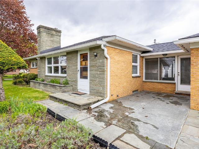 5 Bayberry Lane