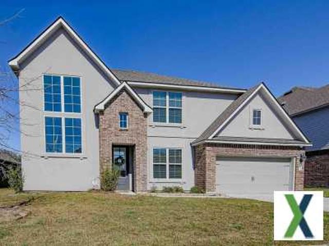 5 bd, 3 ba, 3191 sqft Home for sale Prairieville, Louisiana