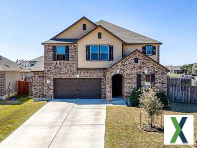 4 bd, 3 ba, 2626 sqft Home for sale Clayton, Missouri