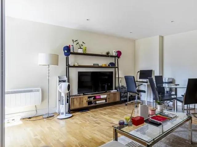 5 Bear Lane, Bankside, London, SE1 0UH, United Kingdom | 1 bed apartment for rent #128882465 | Rentberry