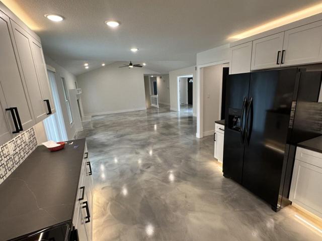 5 Bed 4 Bath Home fenced yard