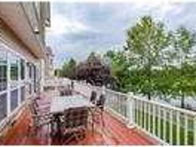 5 bed, 4.50 bath, safe neighborhood. Will Consider!