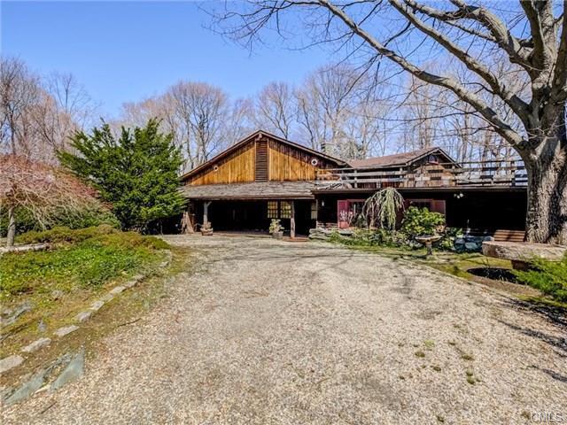 5 Bed 3 Bath House 10 MILL POND CLOSE for sale in Milford, Connecticut