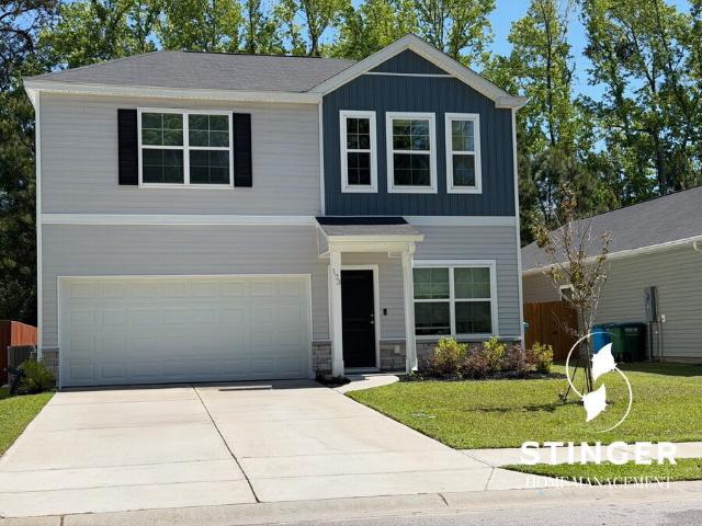 5 Bed / 3 Bath Home For Rent in Shell Point Farm Community!
