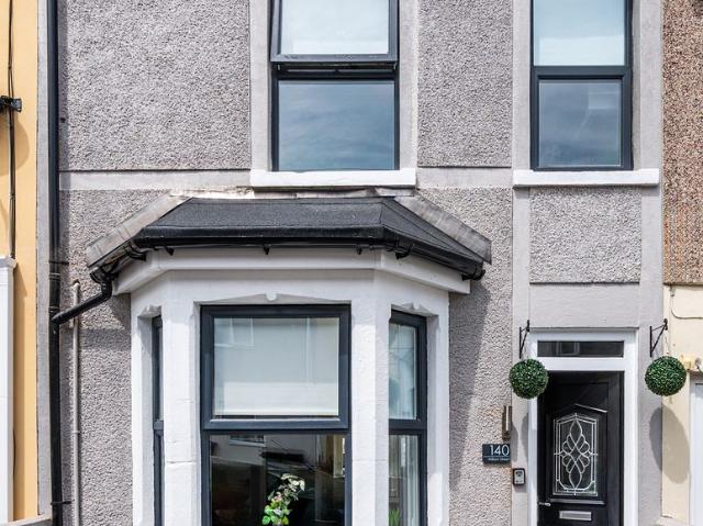 5 Bed 3 Studio All En Suite HMO Room 2
