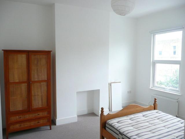 5 Bed Terraced House, Crewys Road, SE15