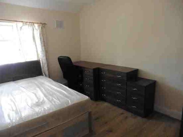 5 Bed Terraced House, Gerard Avenue, CV4