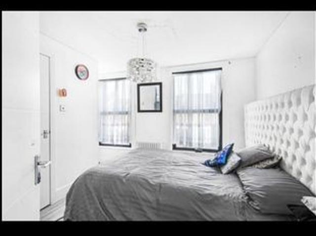 5 Bed Terraced House, Haselbury Road, N18