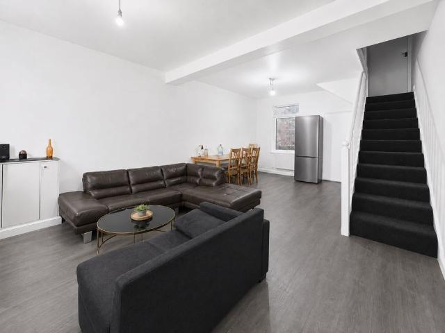 5 Bed Terraced House, Inkerman St, LU1