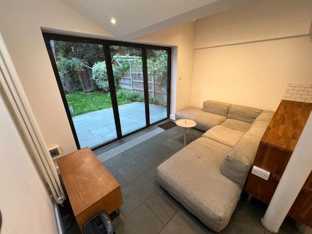 5 Bed Terraced House, Kimberley Avenue, SE15