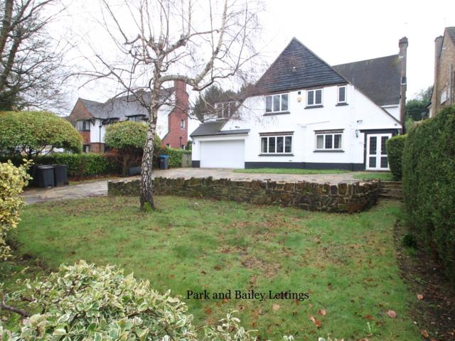 5 bed to rent in Woodcote Valley Road, CR8