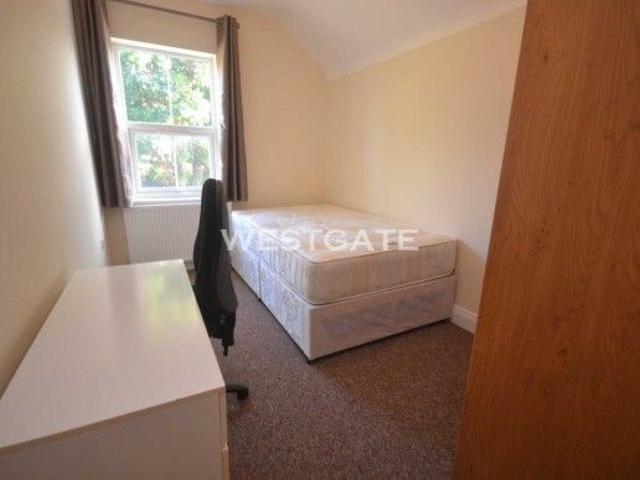 5 Bed Brighton Road, Reading
