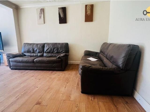 5 Bed Detached House, Linden Road, LU4