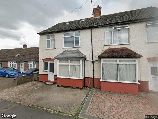 5 Bed Detached House, Linden Road, LU4