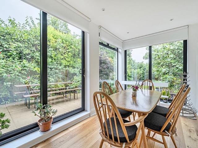 5 Bed Detached House, Muswell Hill Road, N10