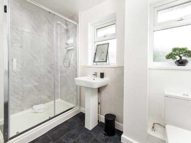 5 Bed Detached House, Sandown Road, BS34
