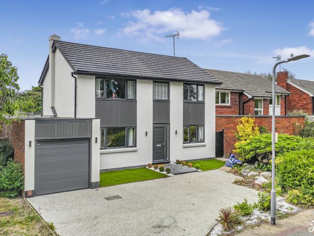 5 Bed For Sale in Southend on sea