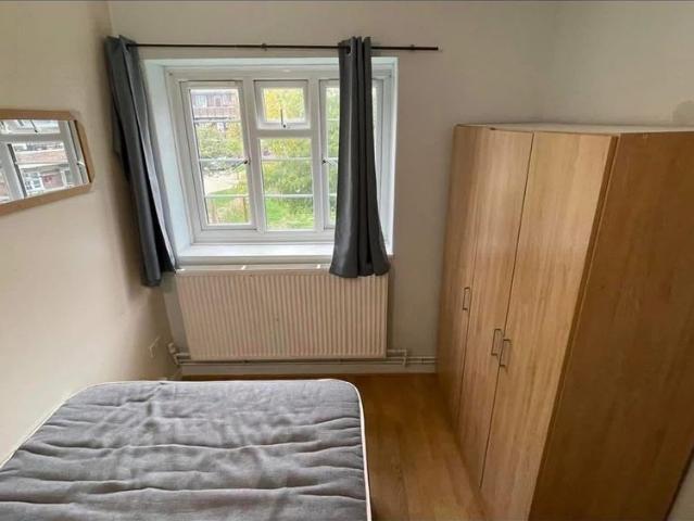 5 Bed Flat, Arabian House, E1
