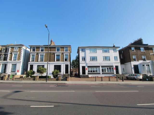 5 Bed Flat, Camden Road, NW1