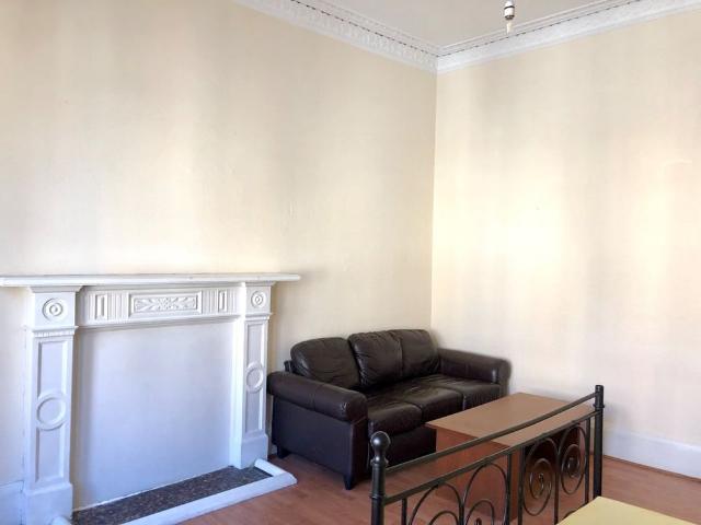 5 Bed Flat, Dowanside Road, G12