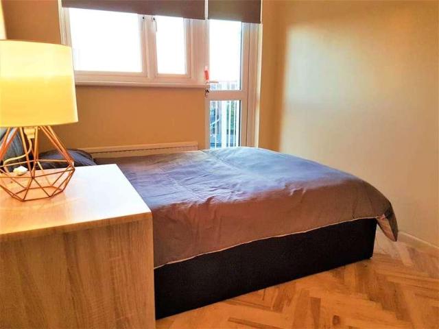 5 bed flat for sale