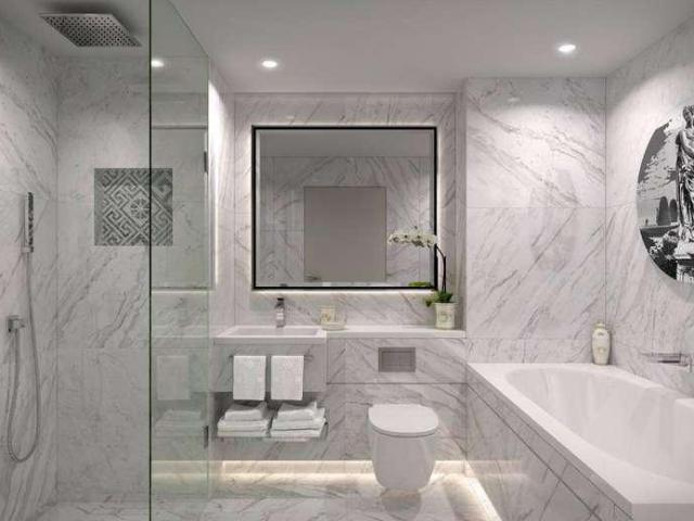 5 bed flat for sale