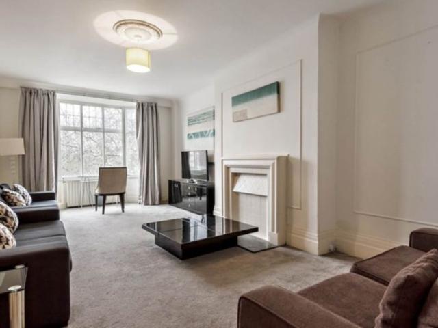 5 bed flat to rent