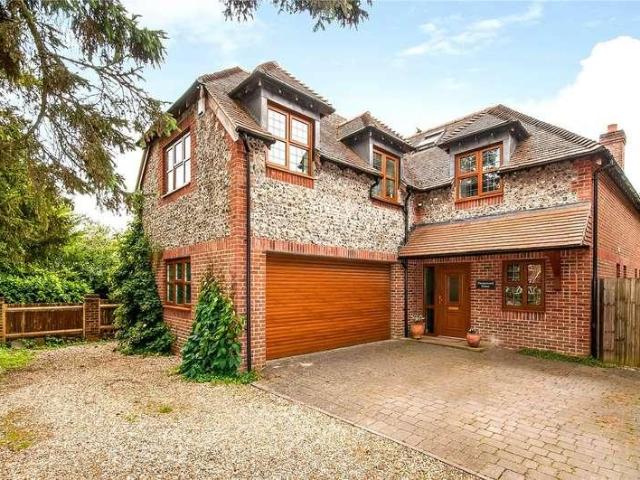 5 bed house to rent