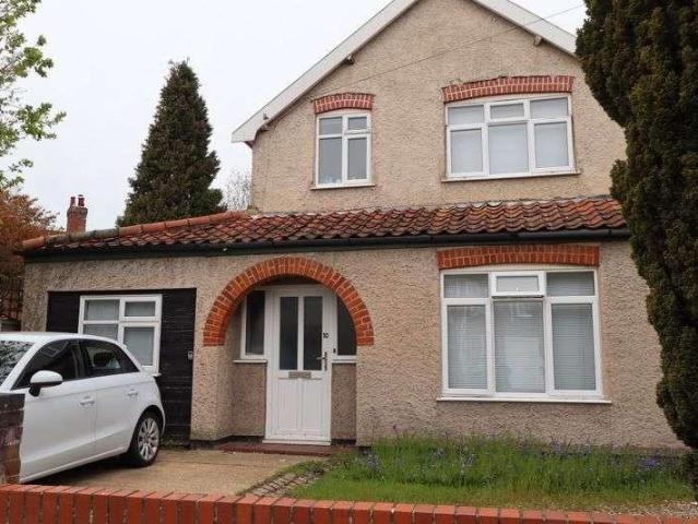 5 bed house to rent
