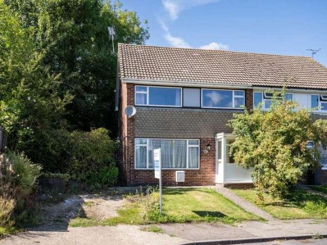 5 bed house to rent