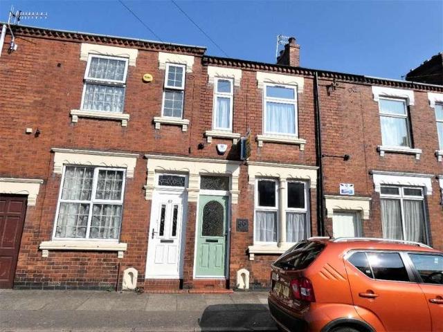 5 bed house to rent